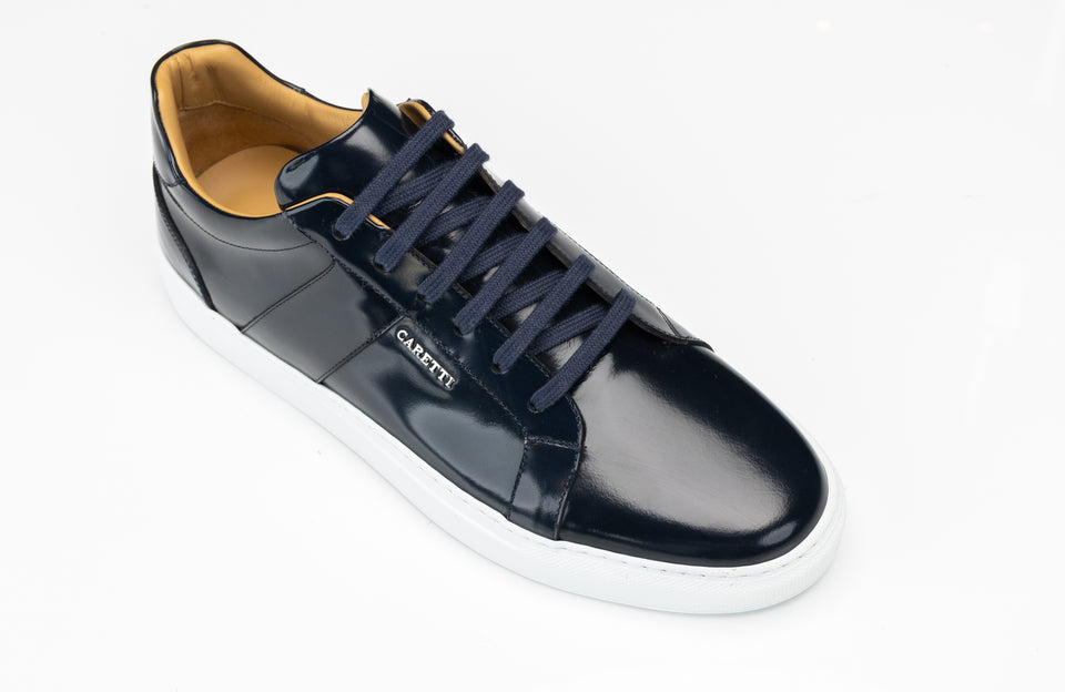 Caretti - كاريتي